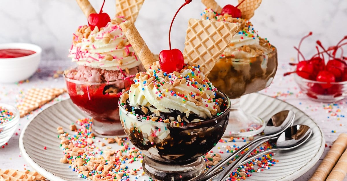 Sundae Monday Movie Night - Campus Living Villages