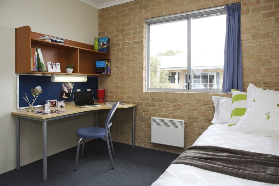 Shared Apartment - Campus Living Villages